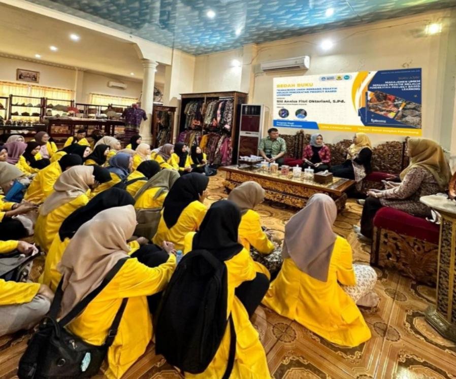 Program Studi Pendidikan Ekonomi FKIP Unsri Gelar Bedah Buku Manajemen ...